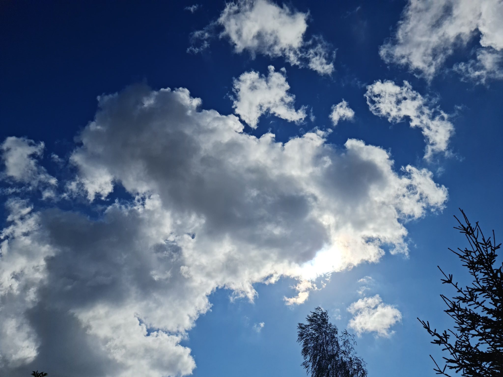 Cet après-midi: éclaircies et quelques ondées – Météo Lor'